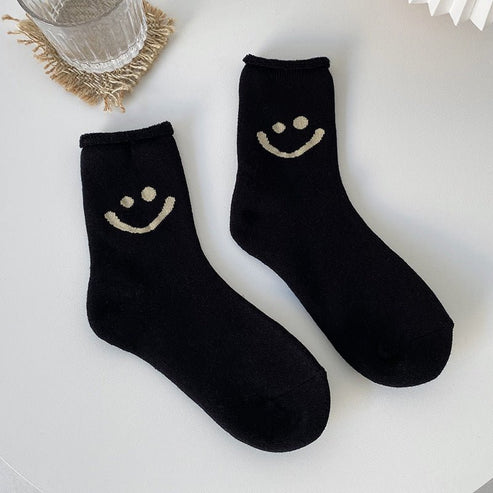 Women's Warm Smiley Face Socks - LOOUZ